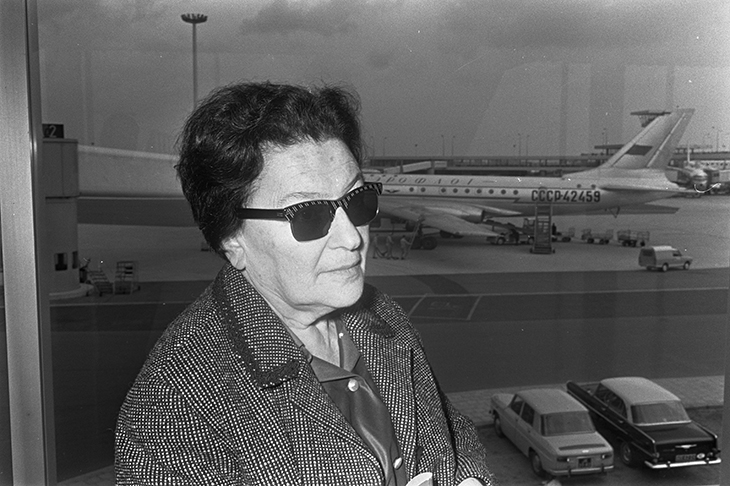 Why did the Soviets not want us to know about the pianist Maria Grinberg?