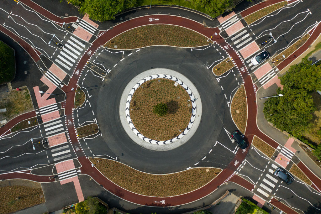 Cambridge’s ‘cycle-friendly’ roundabout is needlessly dangerous | The ...