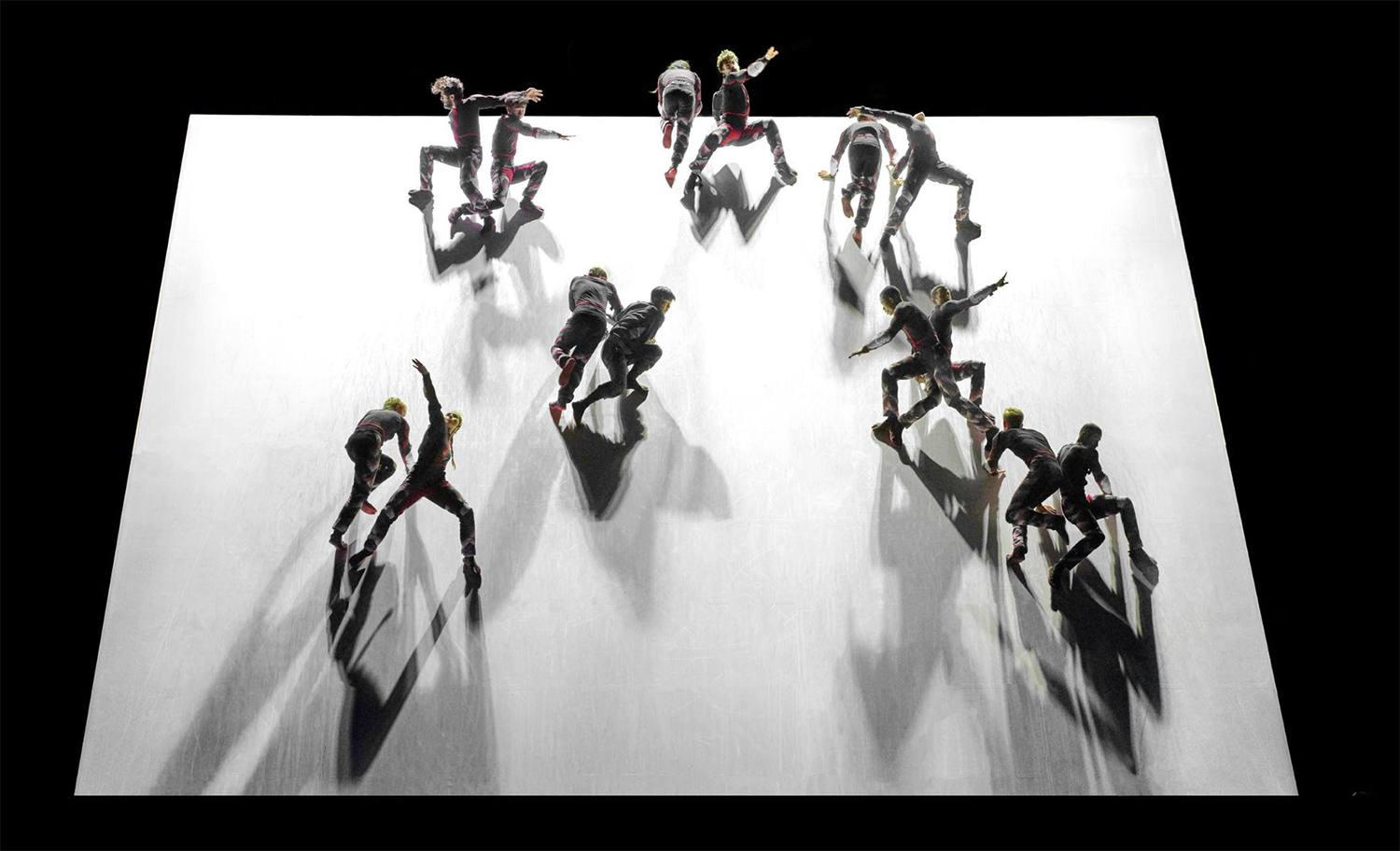 Stunts, gimmicks, tricks, hot air: snapshots from the edge of modern ...