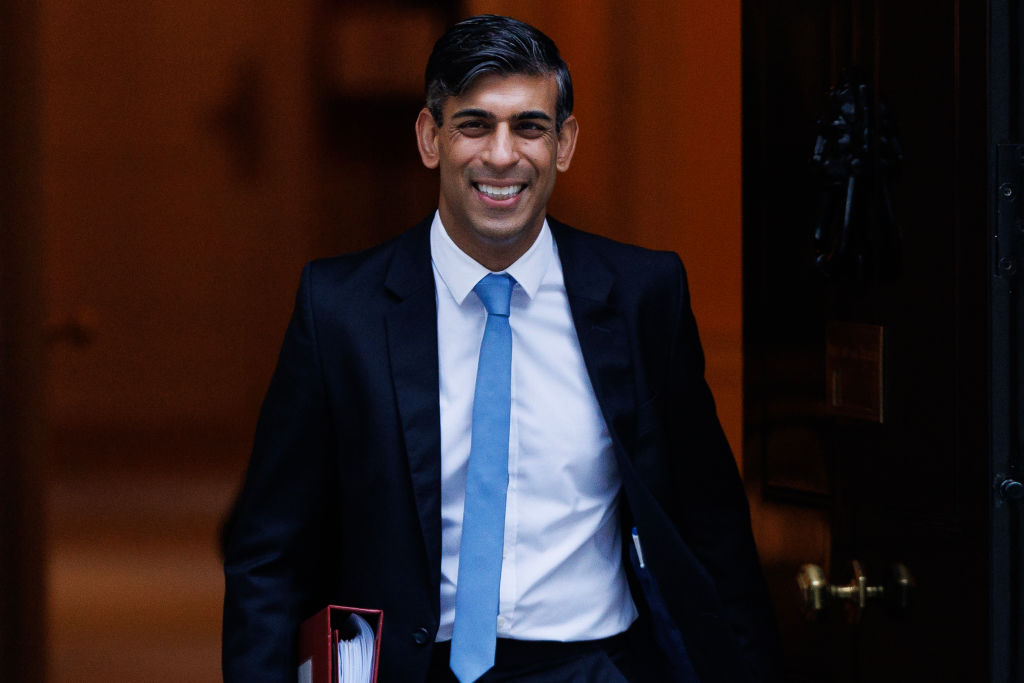 Sunak to ‘swiftly’ exonerate Post Office scandal victims | The ...