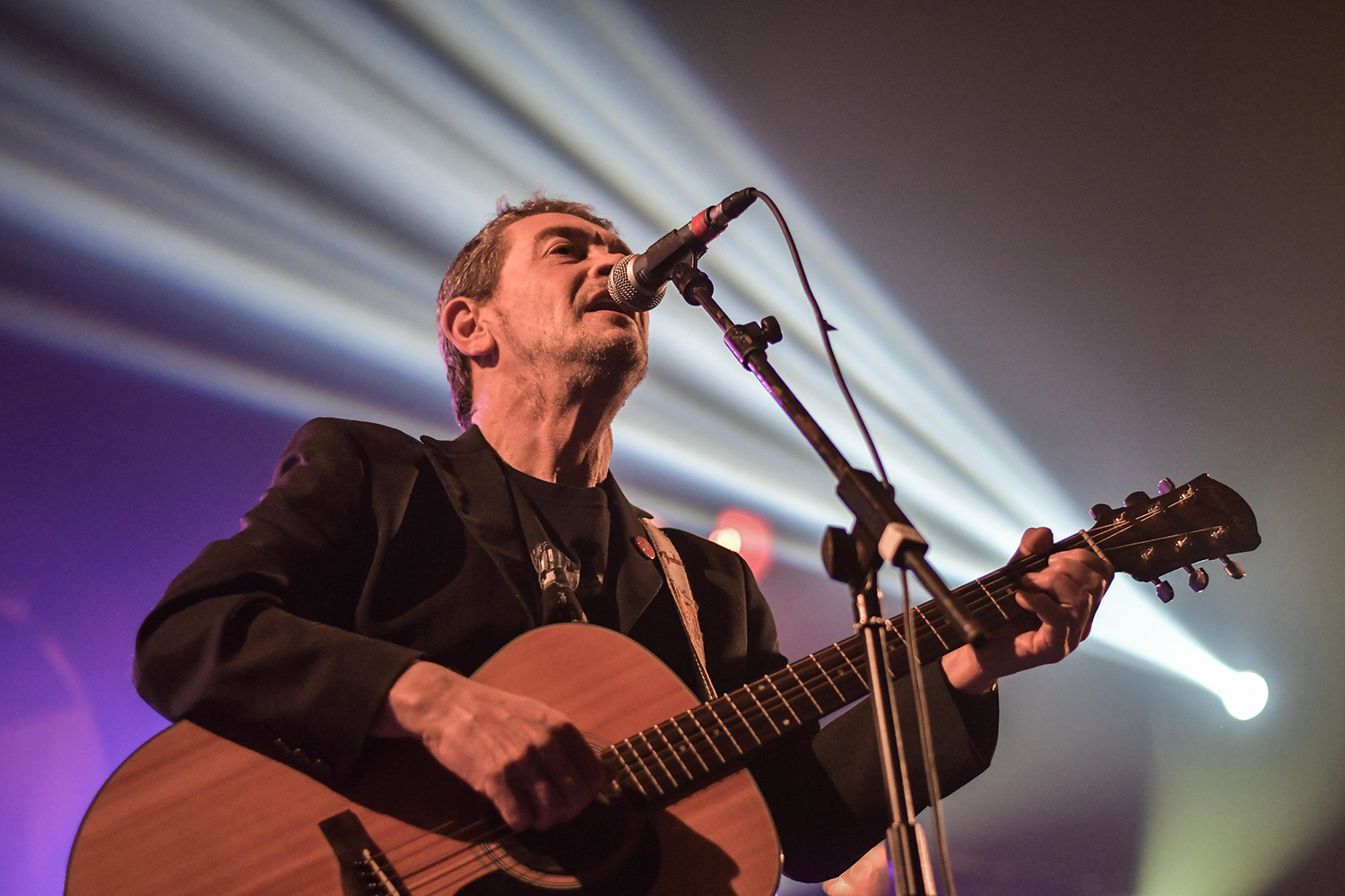 Lovely slice of Cosmic Scouse: Michael Head & the Red Elastic, at EartH ...