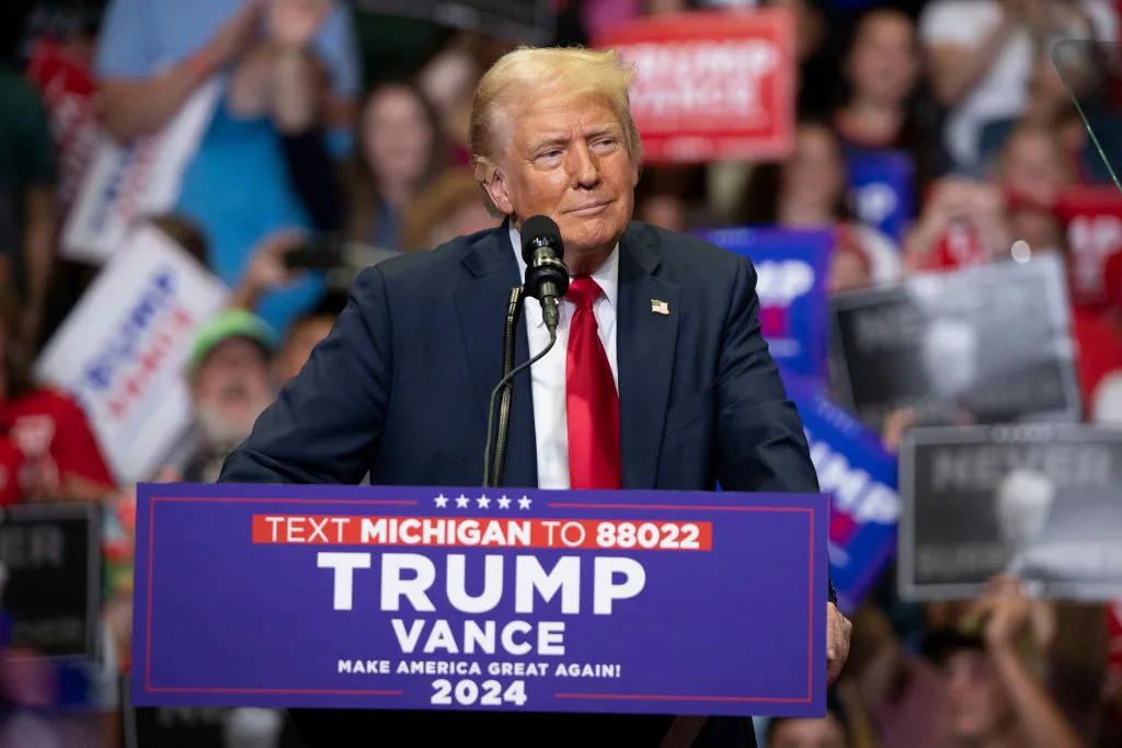 Trump returns to the campaign trail in Michigan with VP pick Vance ...