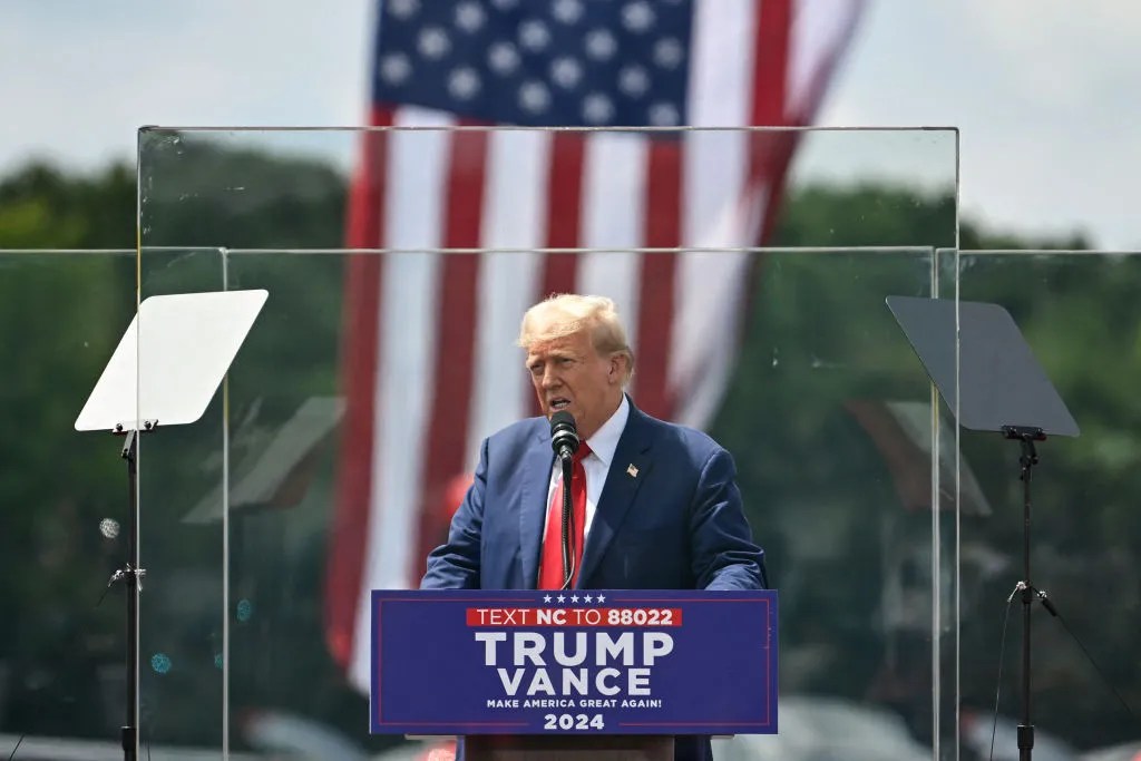 Trump holds first outdoor rally since assassination attempt | The ...
