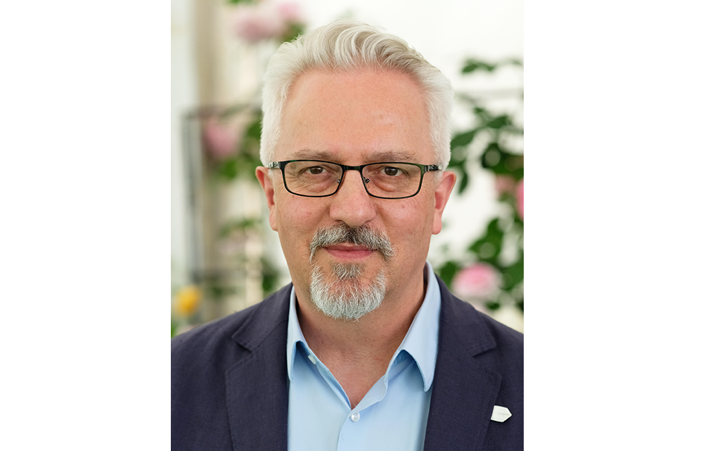 Familiar scenarios: Our Evenings, by Alan Hollinghurst, reviewed | The ...