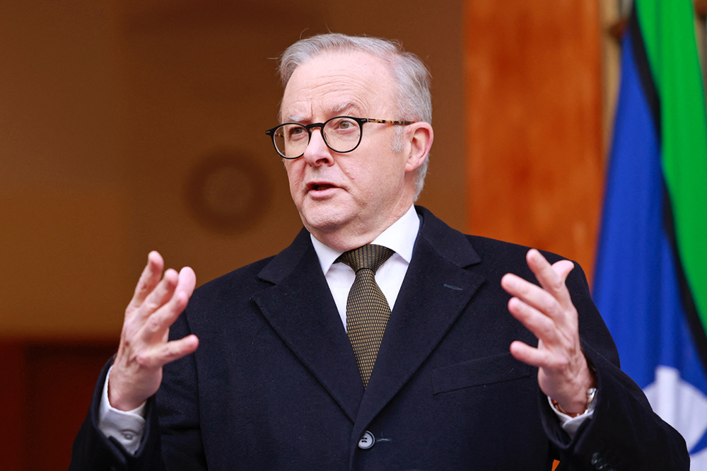 Albo’s Elmer Fudd diplomacy | The Spectator Australia